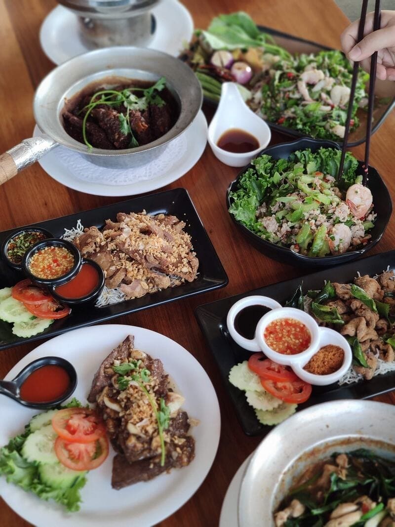 Tasting Vientiane: Our Favorite Restaurants in the City